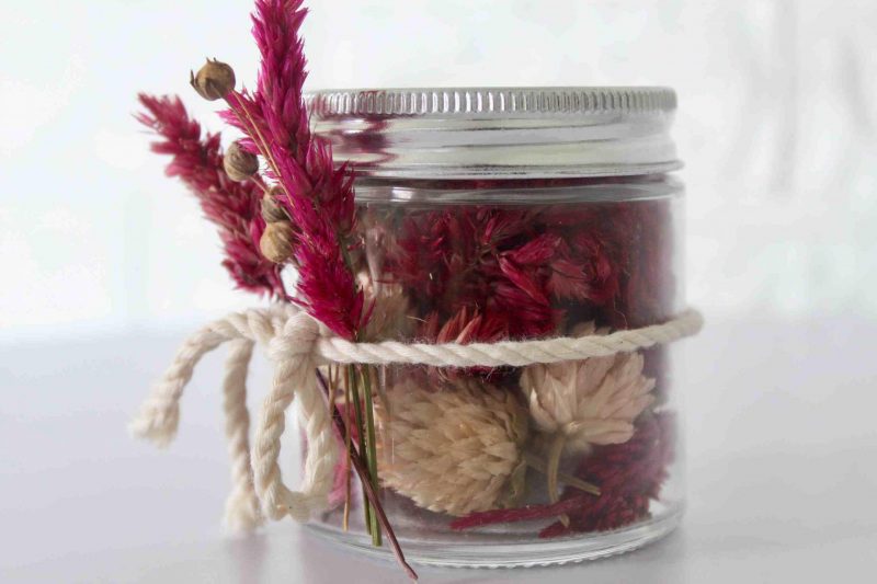 Buy Geranium Scented Potpourri Glass Jar | BloomyBliss